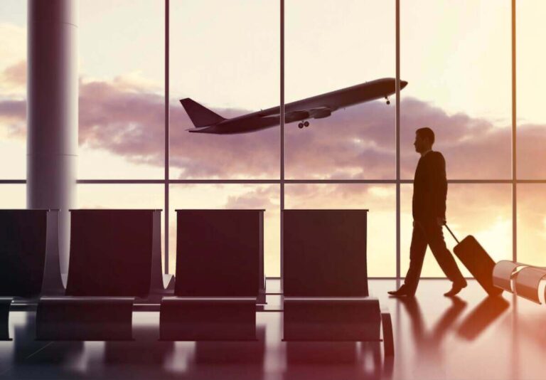 New Legislation Addresses Air Traffic Controller Shortage | FedSmith.com